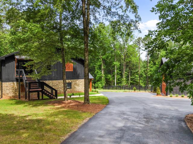1130 Swords Trail