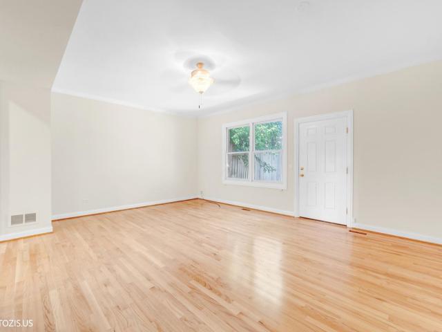1130 S Troy Avenue # E