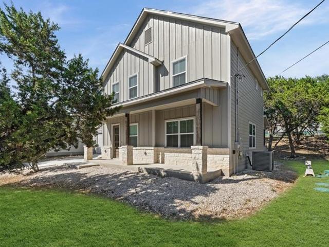 1130 Twin Deer Ln, Canyon Lake, TX 78133
