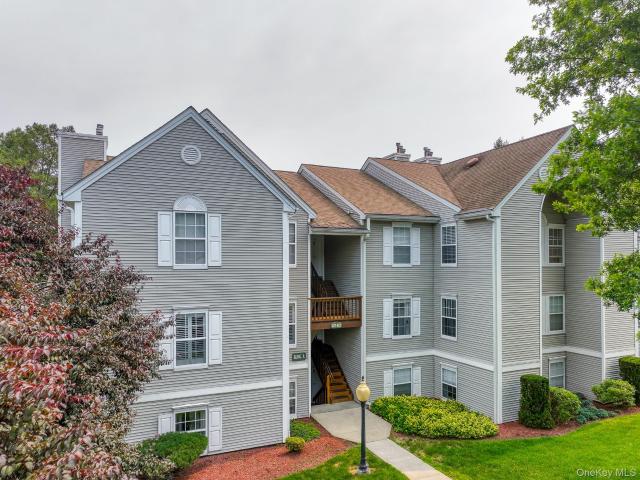 1130 Washington Green