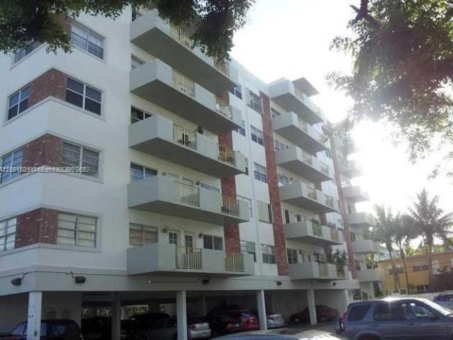 1130 11th St #5A Miami Beach, FL 33139