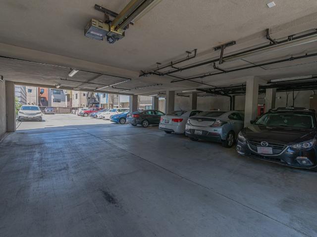 1130 65th St 3 Bedroom Apartment for Rent at 1130 65th Street, Oakland, CA 94608 Golden Gate