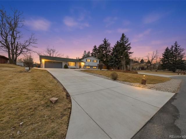 11310 W Center Avenue