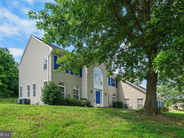 11310 Strawberry Glenn Ln, Glenn Dale, MD 20769 | MLS #MDPG2158 | Compass