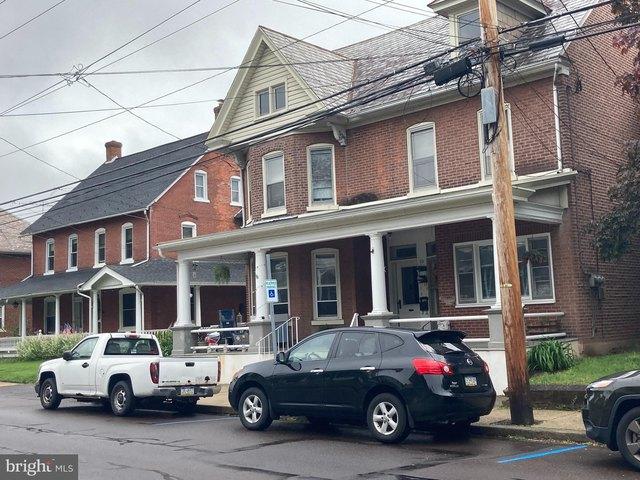 113/115 S 5th St, Perkasie, PA 18944