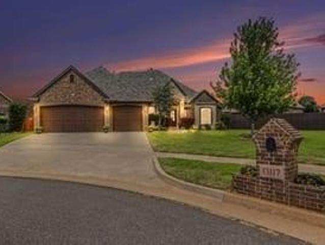13117 NW 6th Cir, Yukon, OK 73099