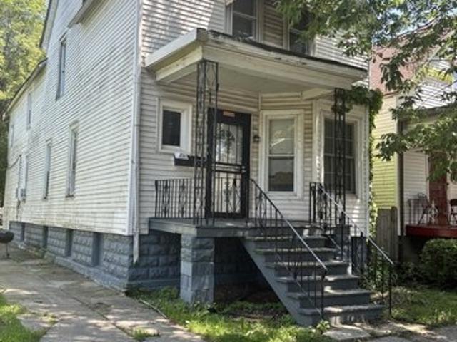 11317 S Edbrooke Ave, Chicago, IL 60628