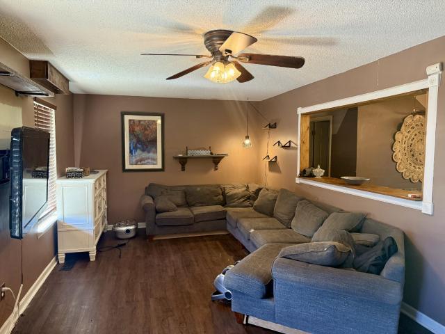 11317 S Windrow Rd