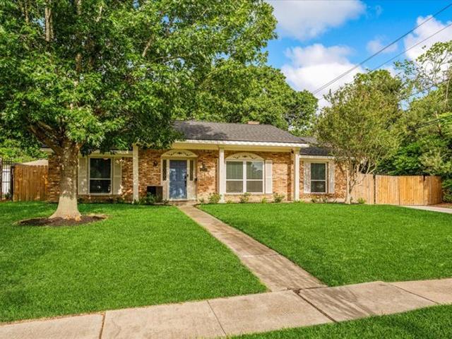 11314 Hillcroft Ave, Houston, TX 77035