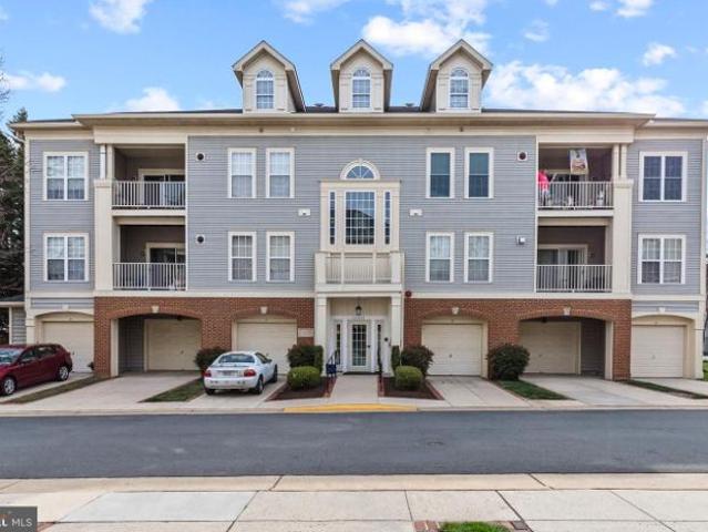 11315 Westbrook Mill Ln #103 Fairfax, VA 22030