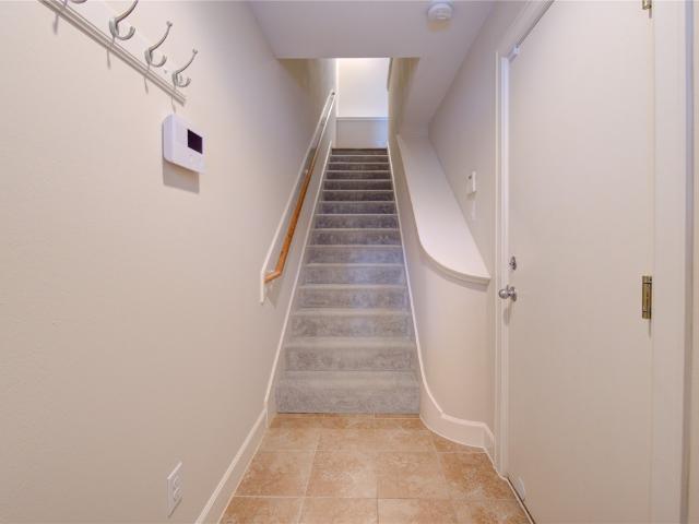 11315 S Main St, Unit 204, Houston, TX 77025 | MLS #68553 | Compass