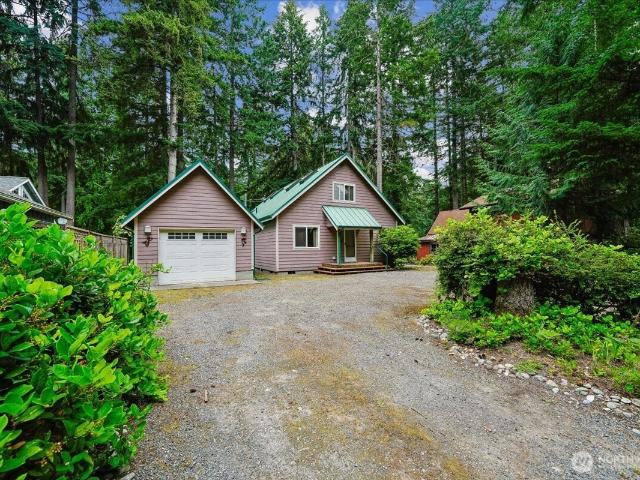 11319 Country Club Drive