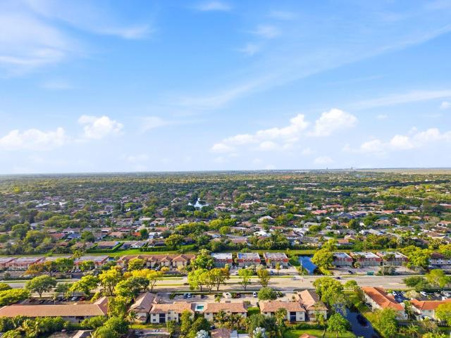 11319 Royal Palm Blvd, Unit B2, Coral Springs, FL 33065 | MLS #B26010