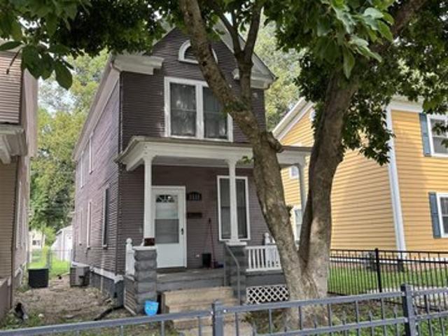 1131 N 5th St, Springfield, IL 62702