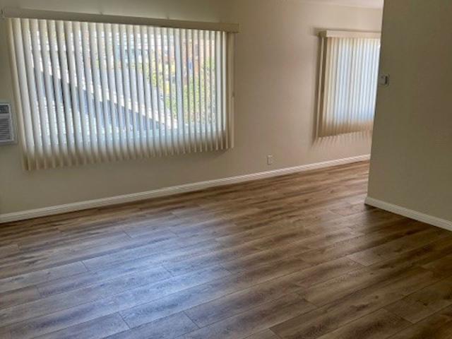1131 N Kenmore 7