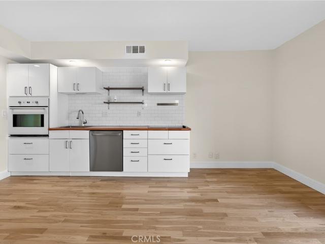 1131 Alta Loma 308