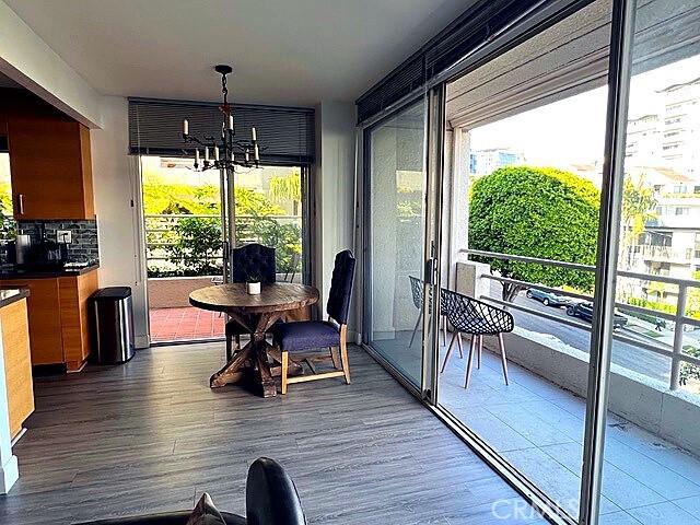 1131 Alta Loma Road 102