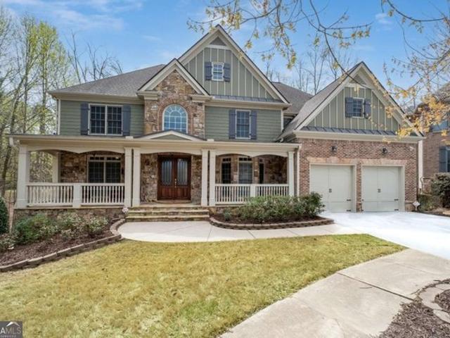 1131 Blue Water Ct, Buford, GA 30518