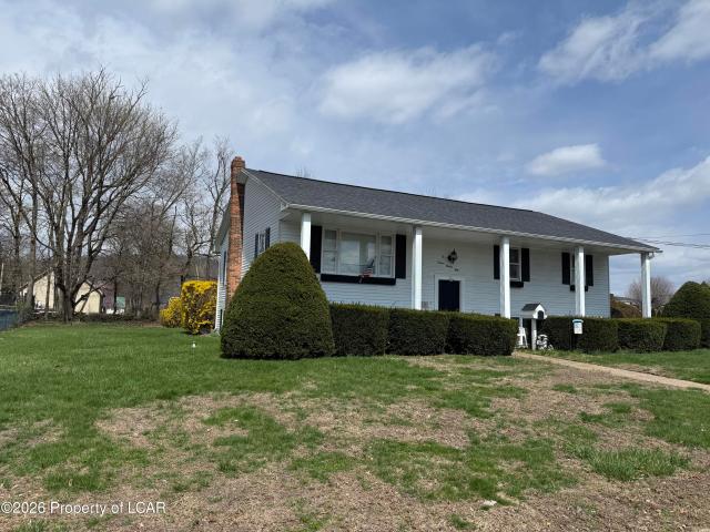 1131 E 6th Street