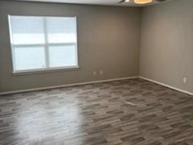 1131 Forester Dr, Dallas, TX 75216 | MLS #21226