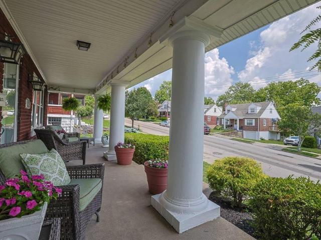 1131 Highland Avenue