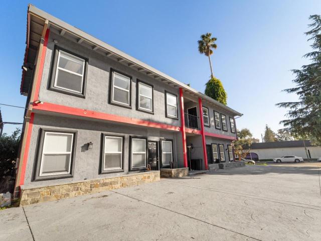 1131 Luchessi Dr, San Jose, CA 95118 | MLS #ML82030 | Compass