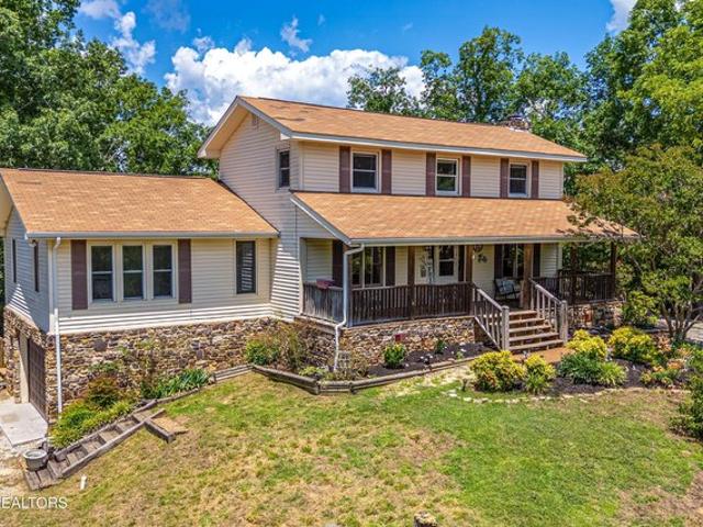 1131 Lindsey Dr, Sevierville, TN 37876