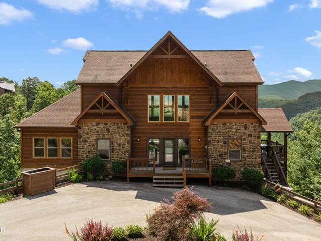 1131 Parkview Vista Way Unit 58, Pigeon Forge, TN 37863