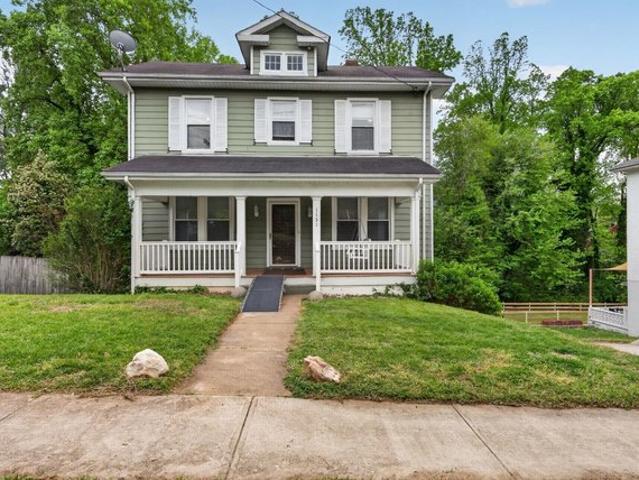 1131 Rhode Island Ave, Lynchburg, VA 24502