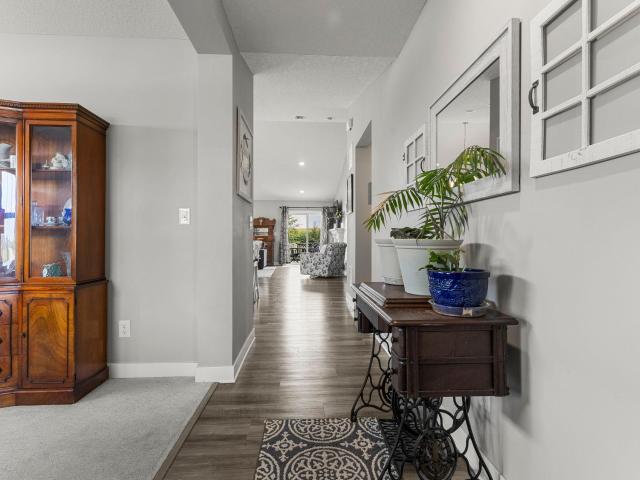 1131 Stonebridge Path