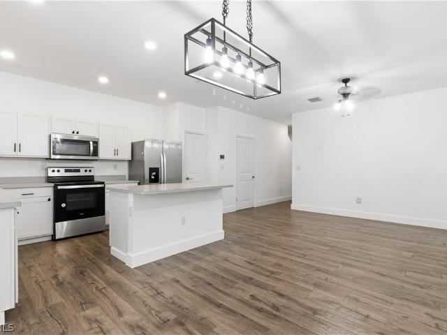 1131 SW 7th Ave, Homestead, FL 33034 | MLS #2026008 | Compass