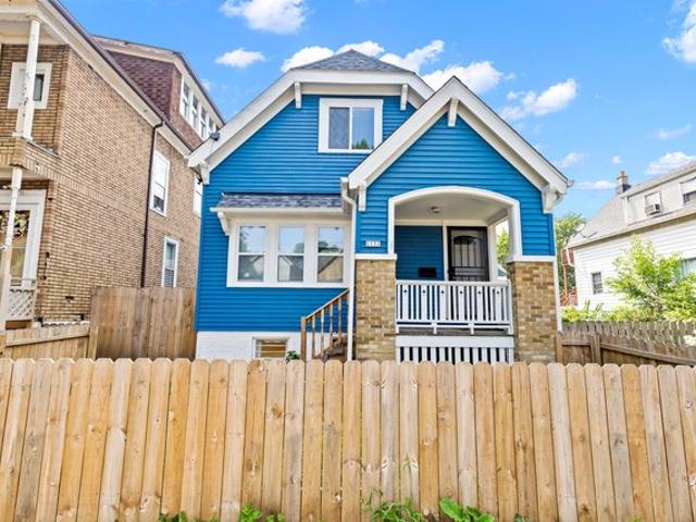1131 S 17th St, Milwaukee, WI 53204