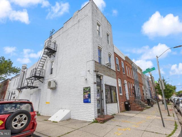 1131 W Cross Street