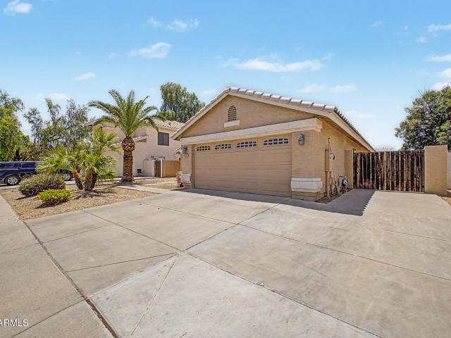 1131 w oriole way