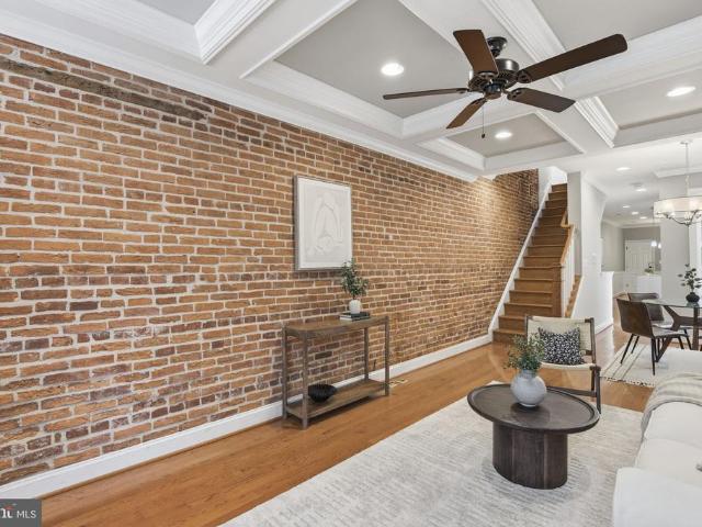 1131 William Street