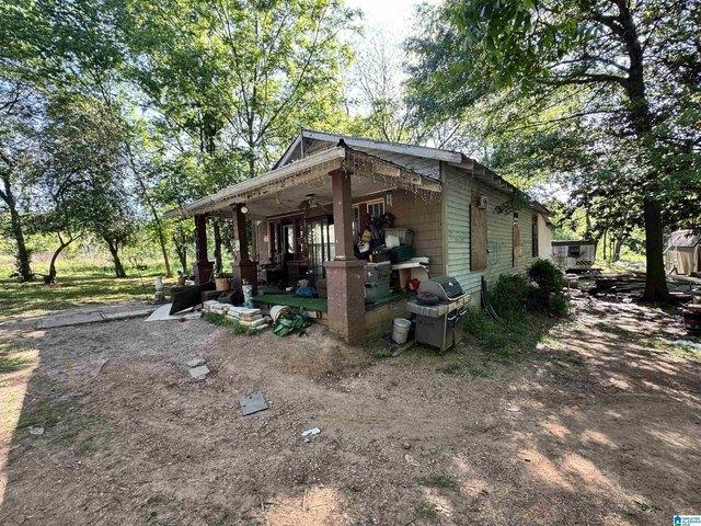 1131 13th Ave N, Bessemer, AL 35020