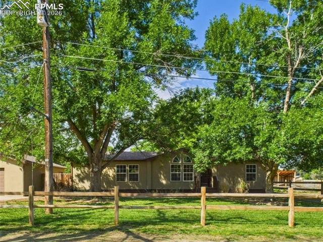 1131 2 / Ln, Pueblo, CO 81006