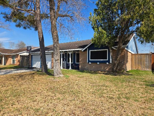 11323 Sagewood Drive