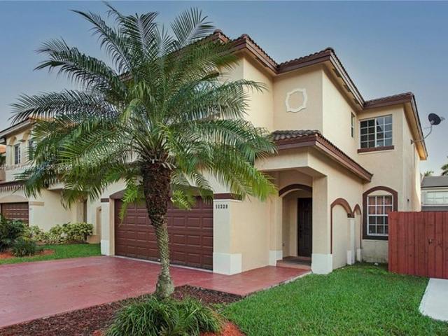 11320 NW 43rd Ter, Doral, FL 33178