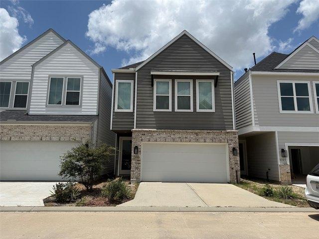 11321 Stonework Grove Ln, Houston, TX 77076