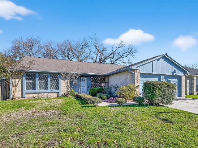 11322 Yorklyn Dr, Houston, TX 77066 | MLS #27211 | Compass