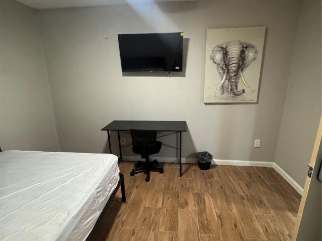 11322 Murr Way