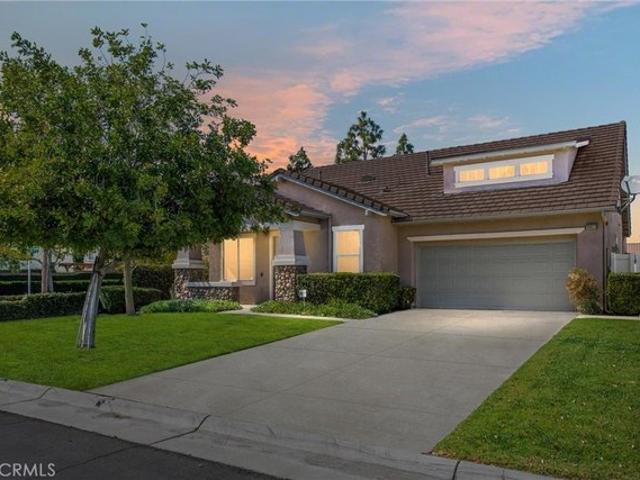 11327 Streamhurst Dr, Riverside, CA 92505