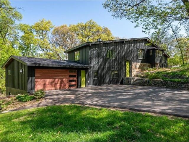 11324 Fetterly Rd W, Minnetonka, MN 55305