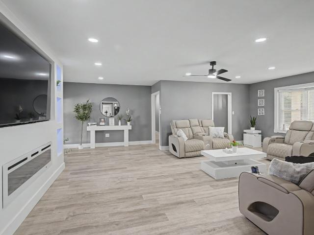 11325 Greenville Rd