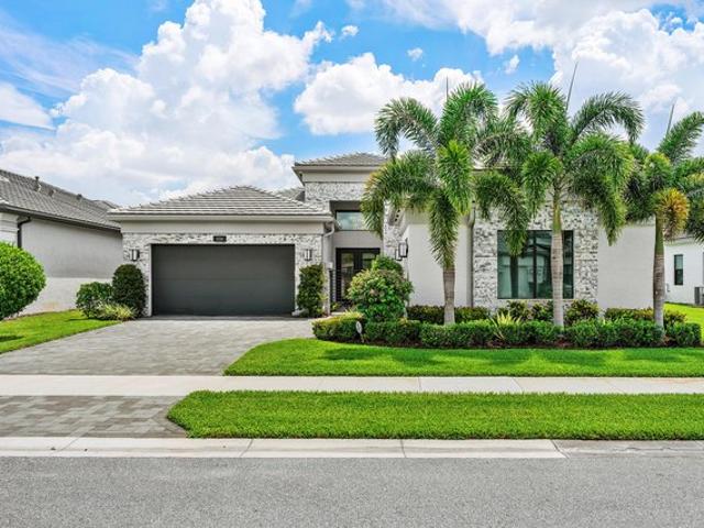 11326 Apricot Valley Dr, Boynton Beach, FL 33473