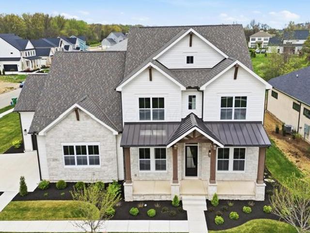 11328 Gold Finch Dr, Plain City, OH 43064