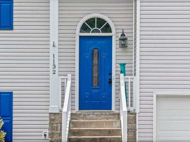 1132 Meachem Dr