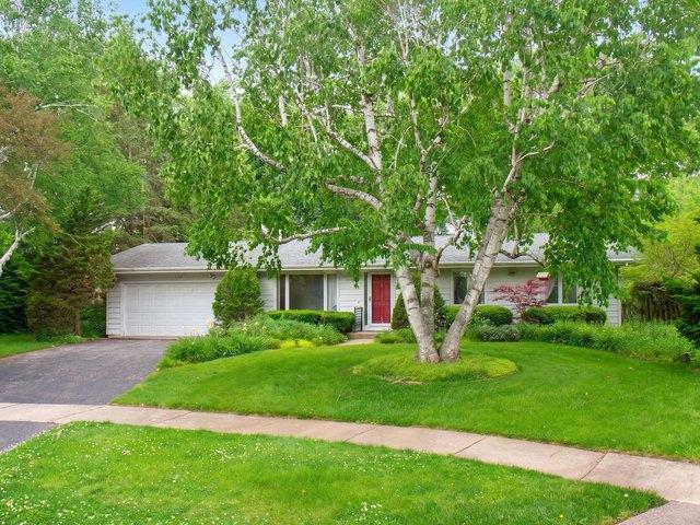 1132 Millburn Ct, Saint Charles, IL 60174