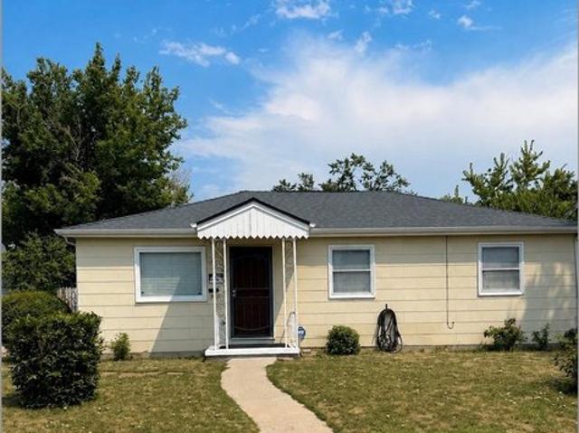 1132 Moline St, Aurora, CO 80010